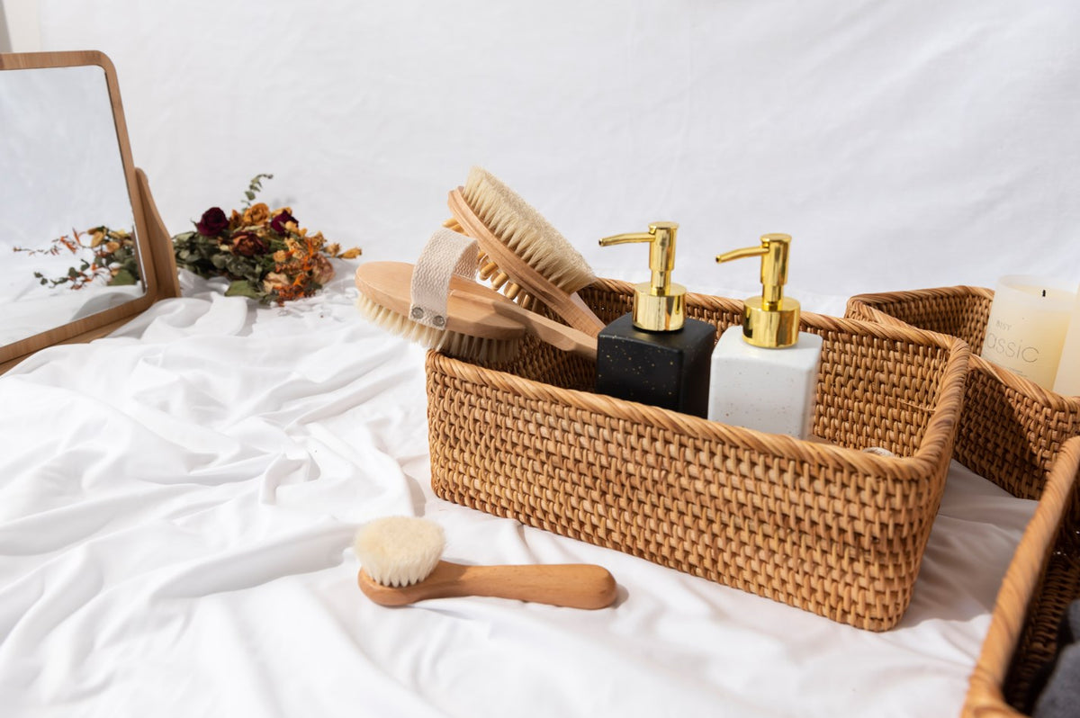 Eco-Friendly Home Cleaning Kit: A Sustainable Way to Clean Your Home ...